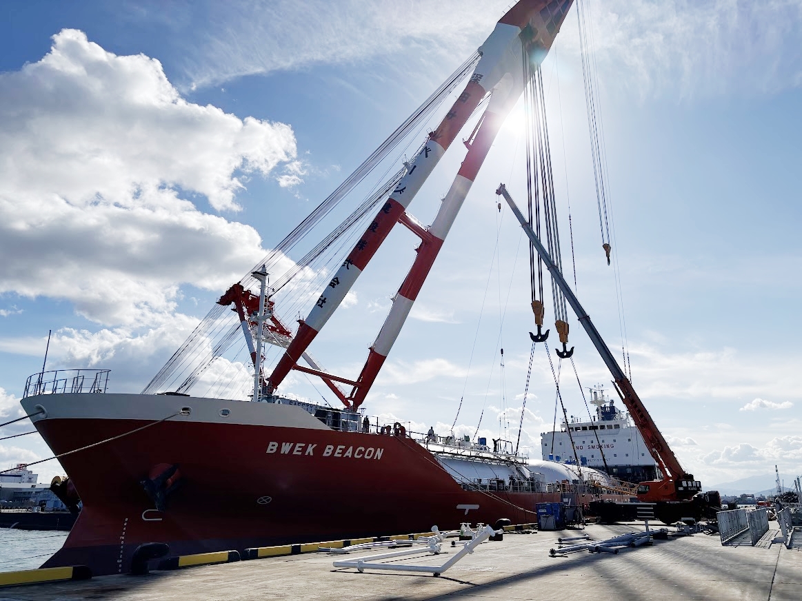 BWEK BEACON タンク搭載 | 泉鋼業株式会社 | タンクの製造はお任せください